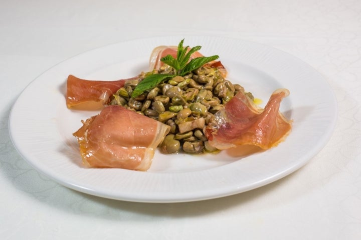 Comida típica de Granada. 11 platos que saben a tradición | Guía Repsol ...