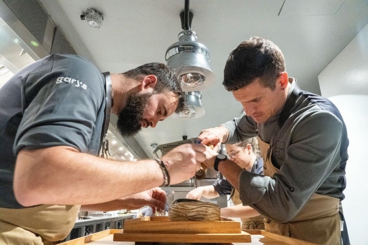 Restaurante 'Evolución': Viaje a la prehistoria de la gastronomía ...