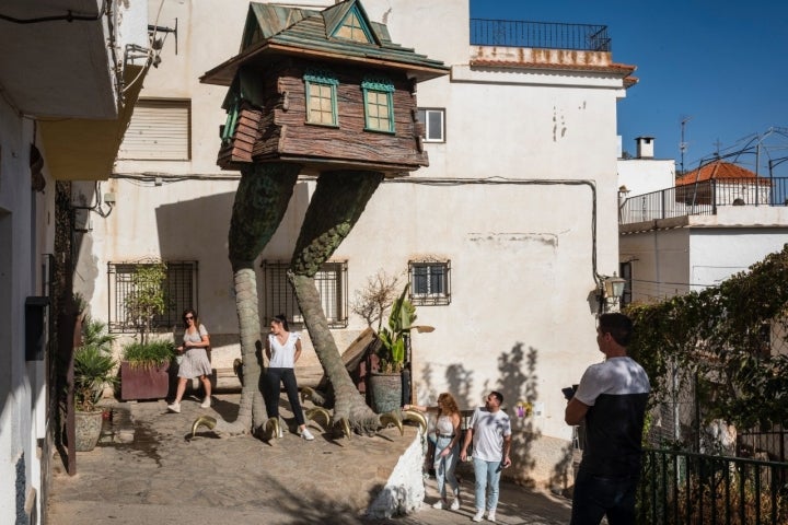 Descubre Soportújar: el pueblo de brujas de Granda | Guía Repsol