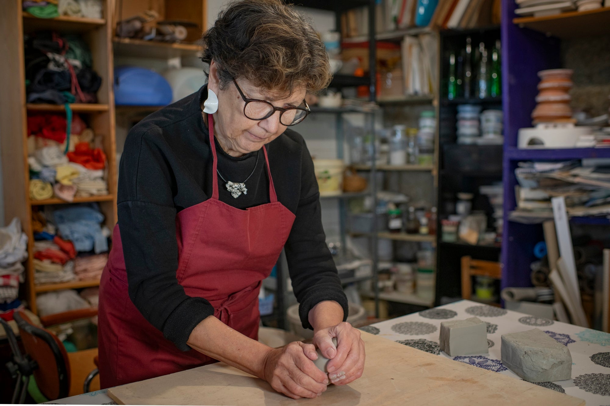 Ángela Palacios, la ceramista que pasa por encima de modas (Madrid ...