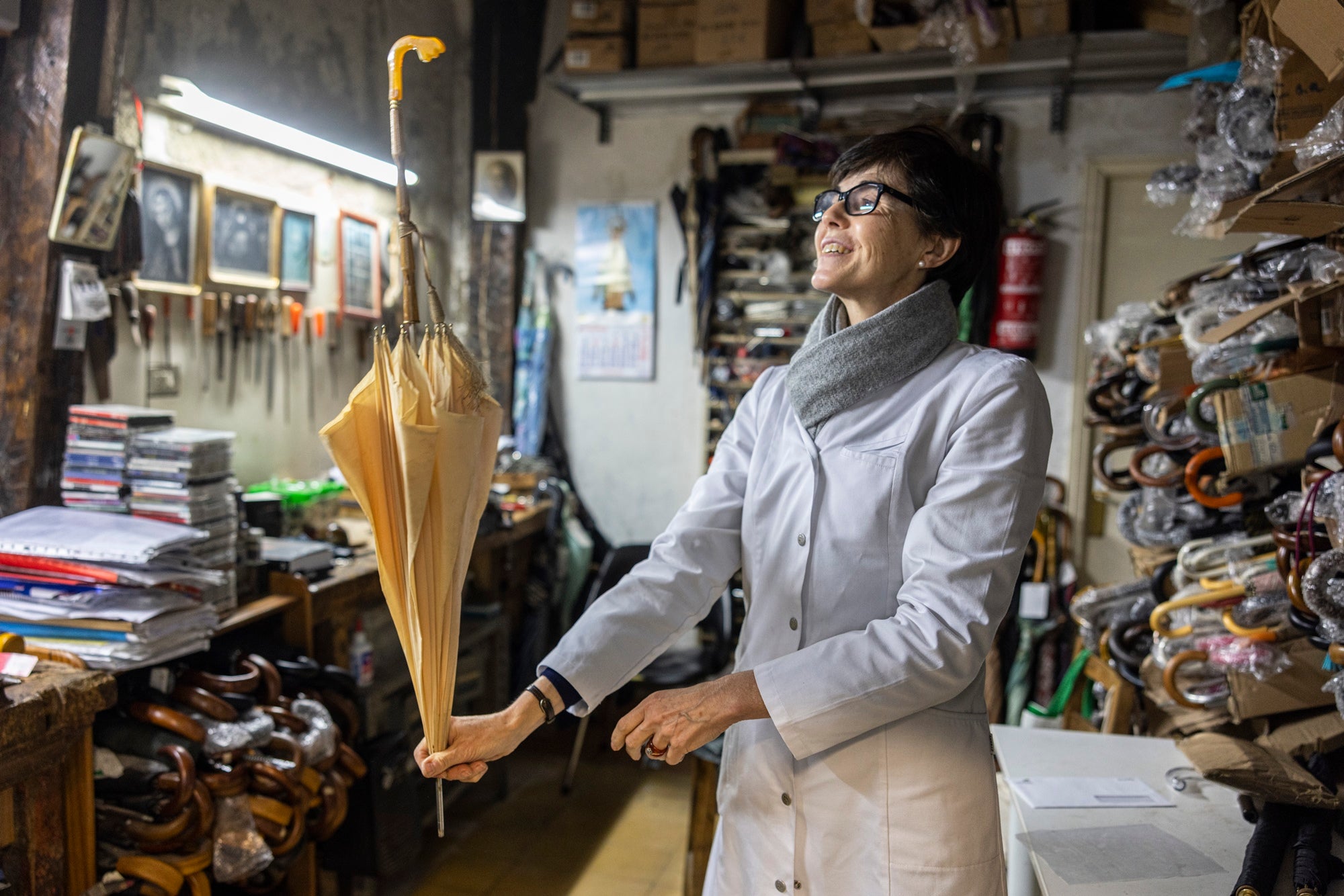 ‘Paragüería Leoz’, la última paragüería de Bilbao | Guía Repsol