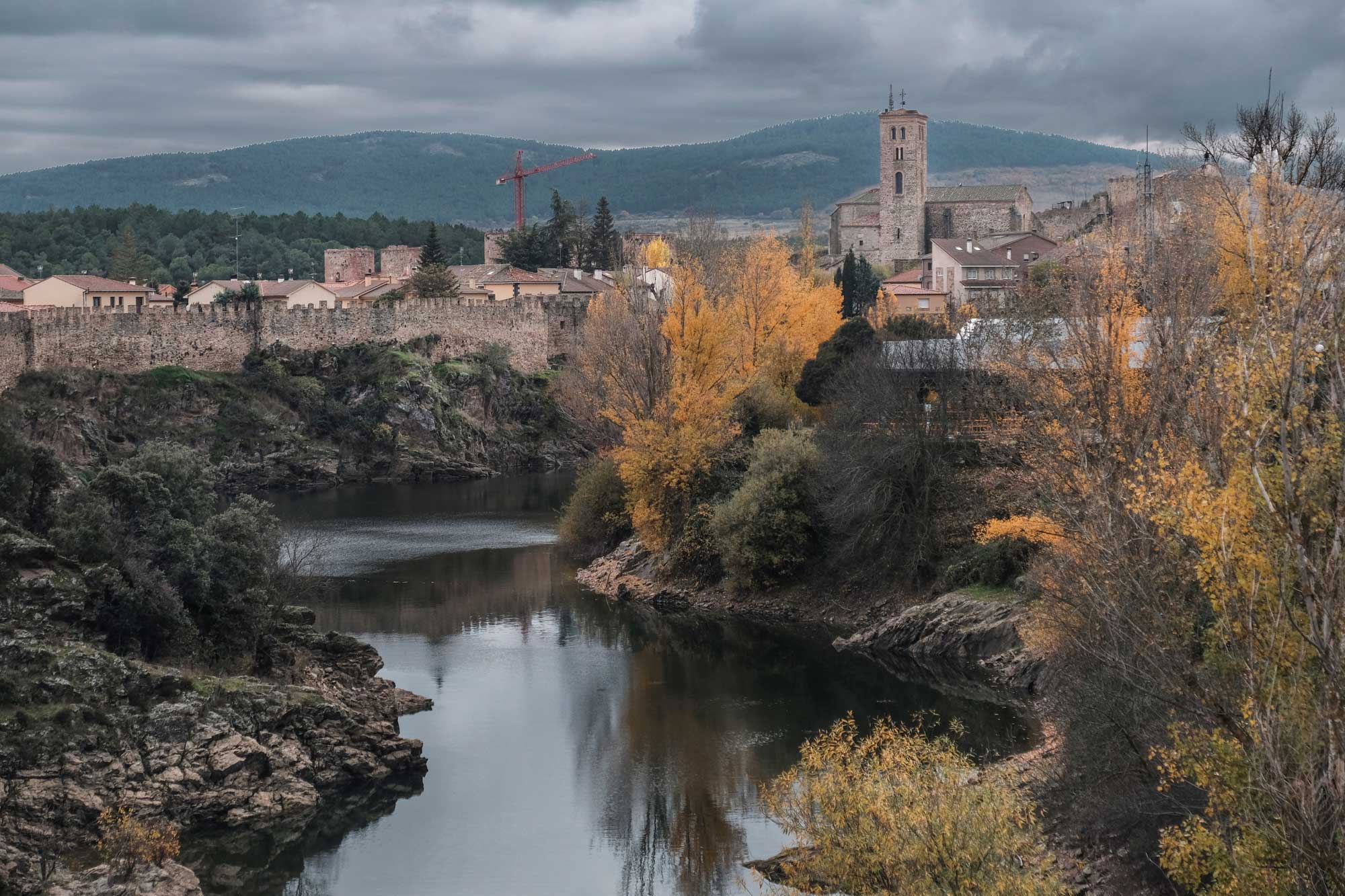 Buitrago del Lozoya (Madrid): excursión y qué ver | Guía Repsol | Guía ...