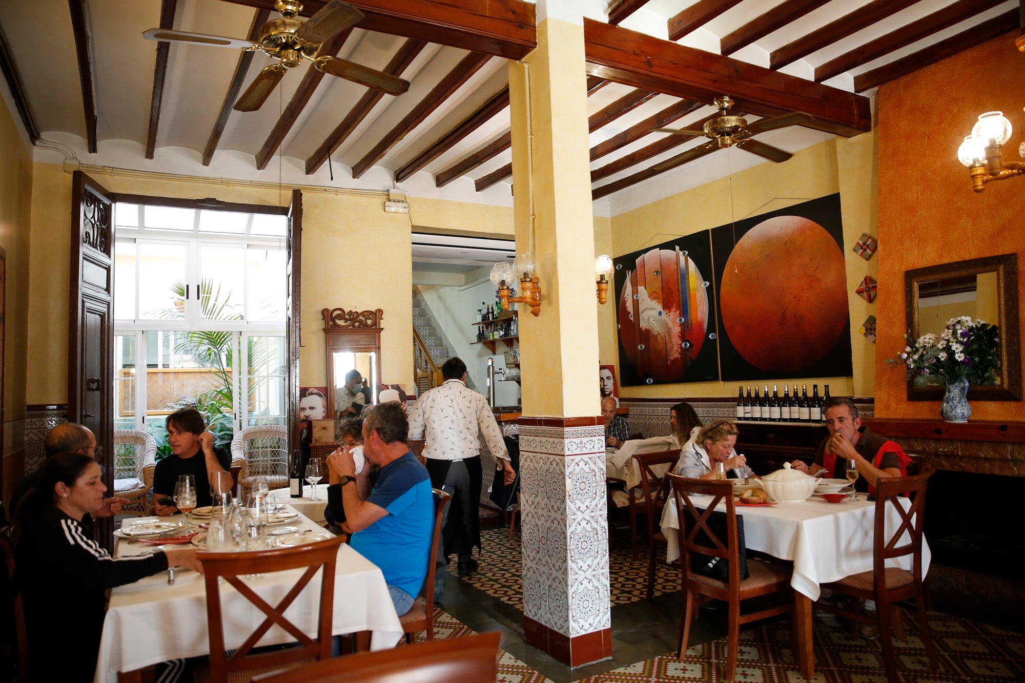 El pueblo mediterráneo al que le sienta bien el otoño | Guía Repsol