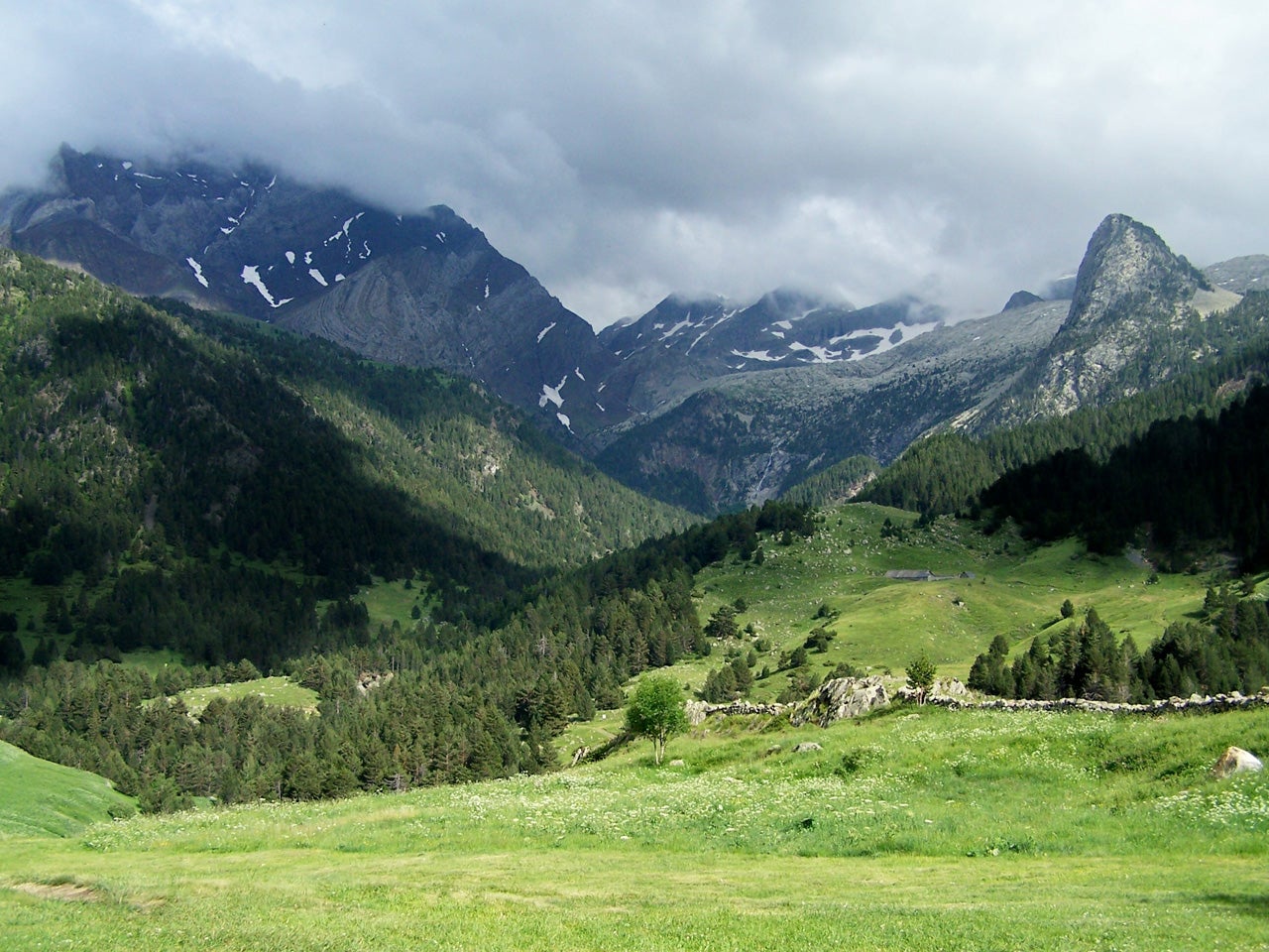 San Juan de Plan (Huesca) - Planes e información turística | Guía Repsol