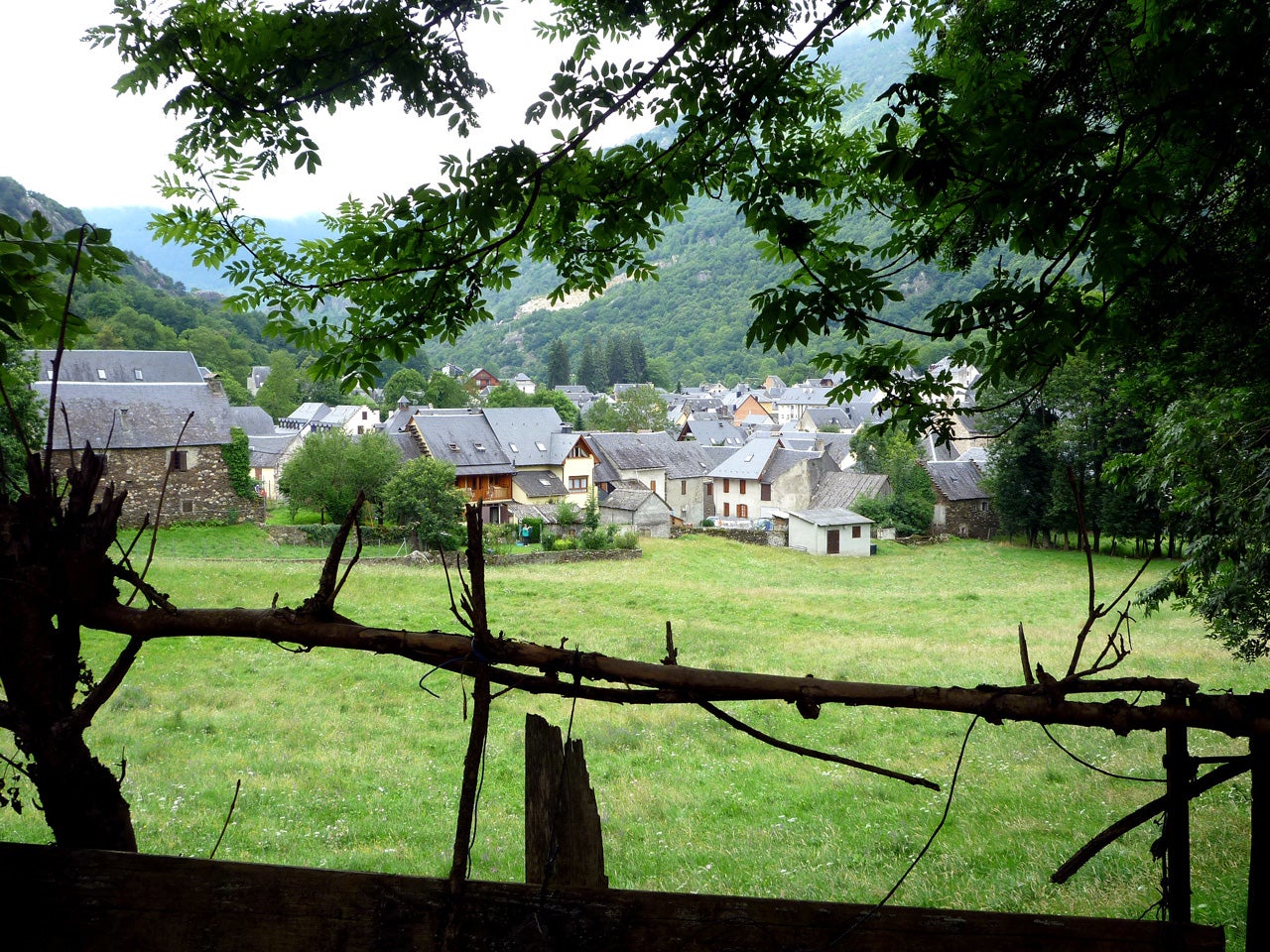 Les (Lleida/Lérida) - Planes e información turística | Guía Repsol